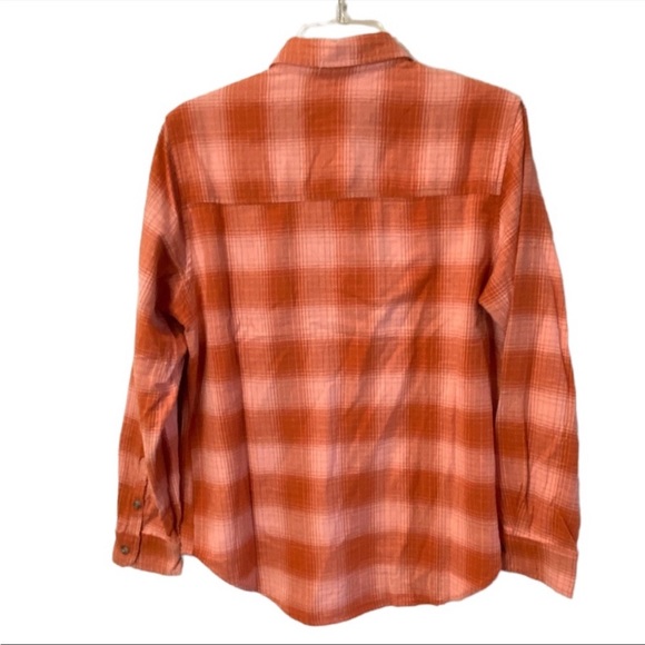 Universal Thread | Tops | Nwt Universal Thread Plaid Flannel Shirt ...